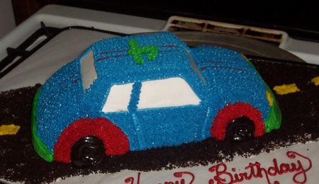 Racecars Circuit Cake - CakeCentral.com