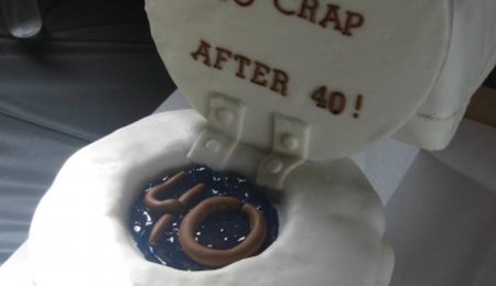 Toilet Cake - CakeCentral.com