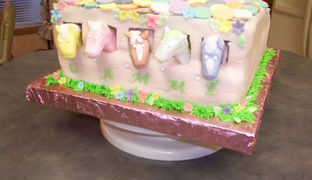 Horses Stable Cake - CakeCentral.com