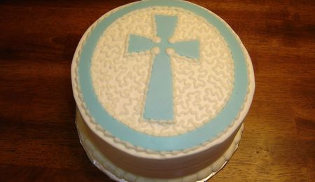 Cornelli Cross - CakeCentral.com