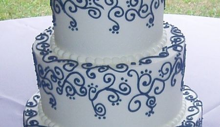 Navy Blue Iridescent Watercolor Effect - CakeCentral.com