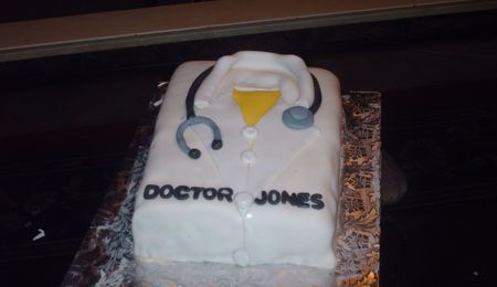 Medical School Graduation Cake - CakeCentral.com
