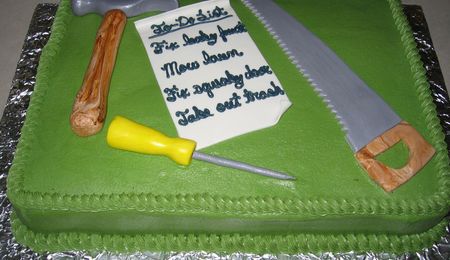 Snap On Tool Box - CakeCentral.com