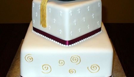 Usc Graduation Cake - CakeCentral.com