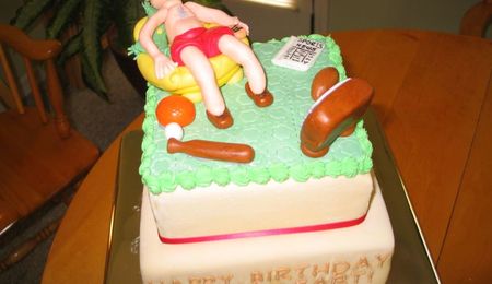 Body Builder Cake - CakeCentral.com