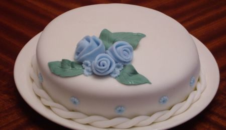 Laundry Cake - CakeCentral.com