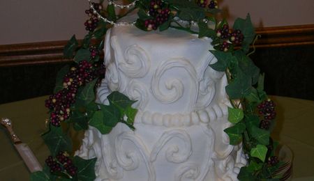 Wedding Scroll - CakeCentral.com