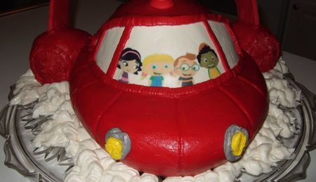 Little Einsteins Rocket Cake - CakeCentral.com