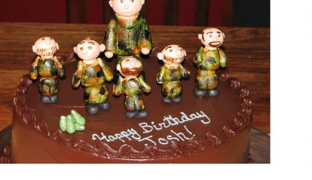 Army B'day Theme - CakeCentral.com