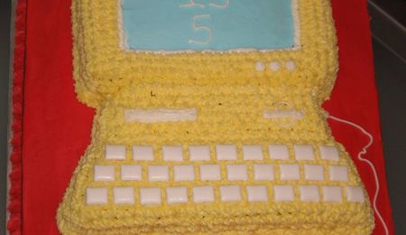Computer Themed Groom's Cake - CakeCentral.com
