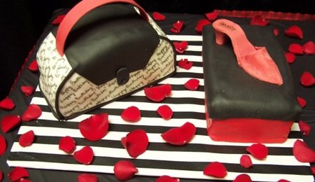 Purse & Shoes Cupcake Toppers - CakeCentral.com
