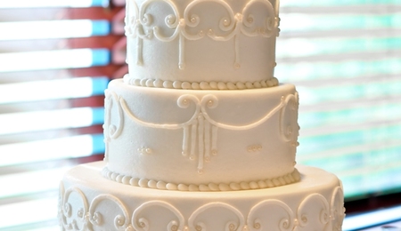 Damask - CakeCentral.com