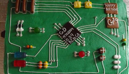 Computer Engineering Graduation - CakeCentral.com