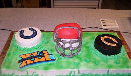 Superbowl Trophy Cake - CakeCentral.com