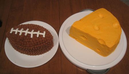 Green Bay Packers Cheese Head Cake - CakeCentral.com
