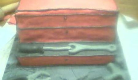 Snap On Tool Box - CakeCentral.com