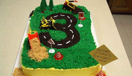 Construction Zone - CakeCentral.com