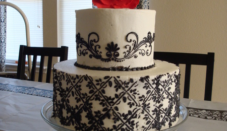 Elegant Black And White Stencil - CakeCentral.com