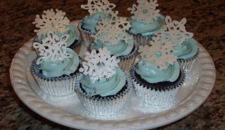 Pattern / Template For Snowflakes - CakeCentral.com