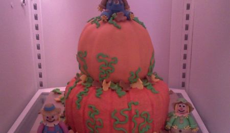 Give Thanks - CakeCentral.com