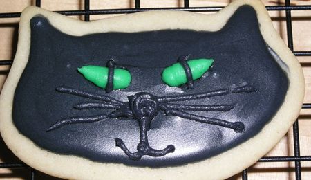 3 Witches - CakeCentral.com