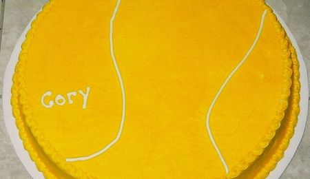 Tennis Cake - CakeCentral.com