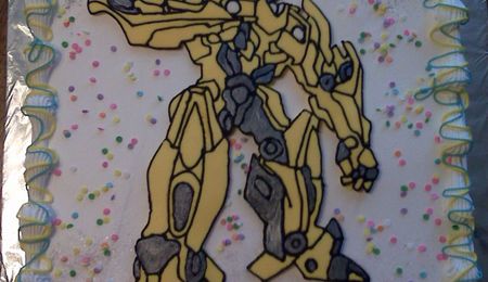 Bumble Bee Transformers Cake - CakeCentral.com