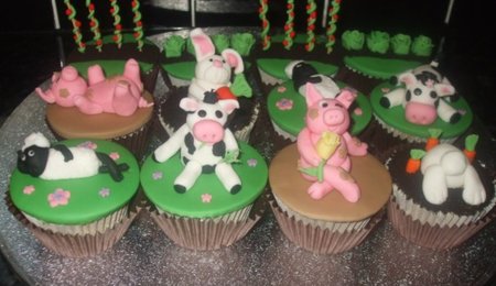 Farm Smash Cakes - CakeCentral.com