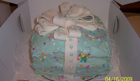 Peach Gift Boxes - CakeCentral.com