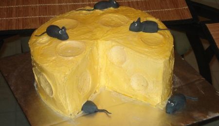 Mice And Cheese - CakeCentral.com