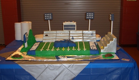 Football Stadium - CakeCentral.com