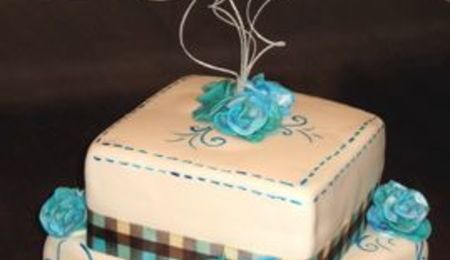 Brown Scrolls Anniversary/graduation Cake - CakeCentral.com