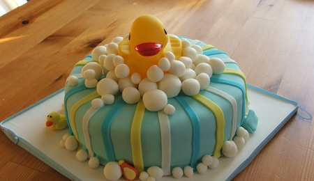 Rubber Duckies Taking A Bubble Bath - CakeCentral.com