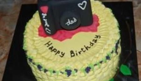 Camera Lens Birthday Cake - CakeCentral.com
