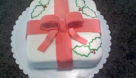 Christmas Present Cake - CakeCentral.com