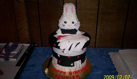 Magic Show Birthday Cake - CakeCentral.com
