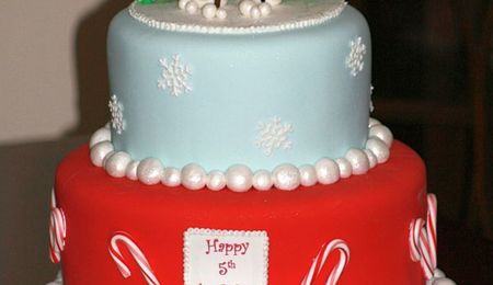 Snowflakeornament Birthday Cake For 4 Family Members Celebrating ...