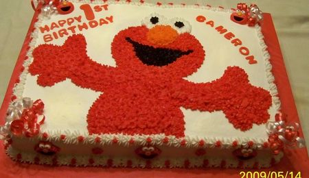 3D Elmo Cake - CakeCentral.com