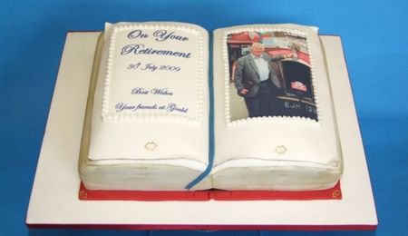 Librarian Retirement Cake - CakeCentral.com