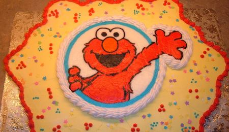Elmo Cupcakes - CakeCentral.com