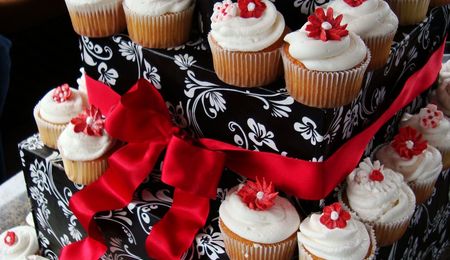 Giant Cupcake Tower - CakeCentral.com
