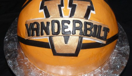 Ut Basketball Cake - CakeCentral.com