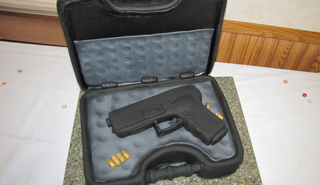 Smokeys Rifle - CakeCentral.com