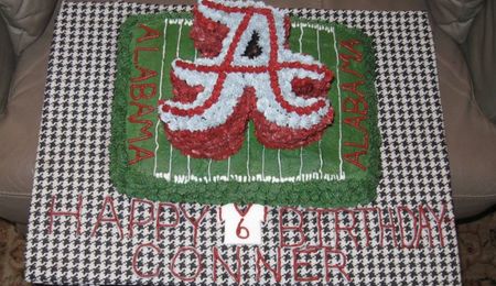 Alabama Crimson Tide National Championship Birthday Cake - CakeCentral.com