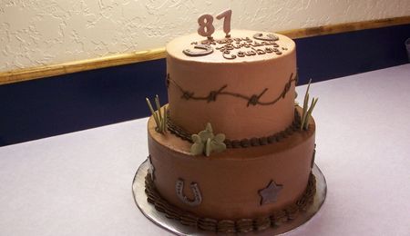Western Scene Cake - CakeCentral.com