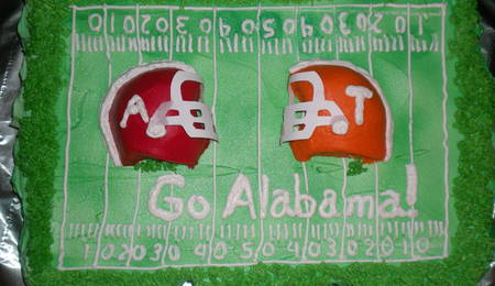 Alabama Crimson Tide Birthday Cake - CakeCentral.com