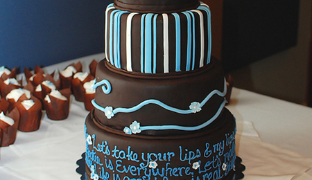 U Of Arizona Graduation Cake - CakeCentral.com