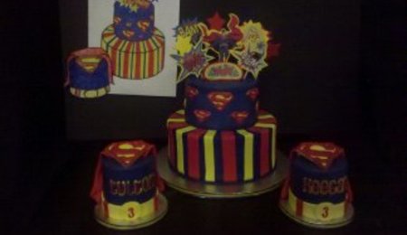 Superman - CakeCentral.com