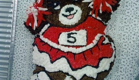 Cheerleaders - CakeCentral.com