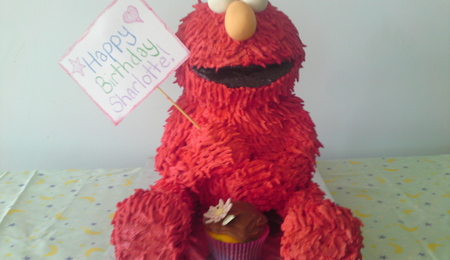 3D Elmo Birthday Cake! - CakeCentral.com